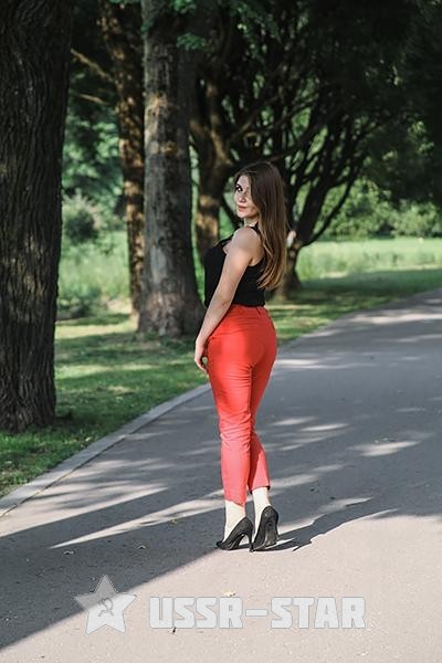 Nice miss Darya from Tallinn, Estonia: Well, here I am now, young ...