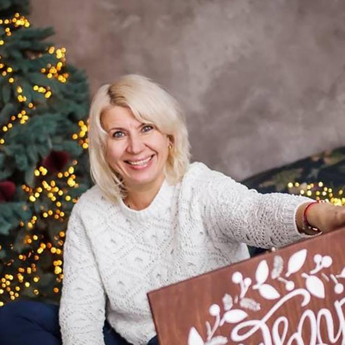 Pretty bride Nadezhda from Kiev, Ukraine: No one knows how much time we ...